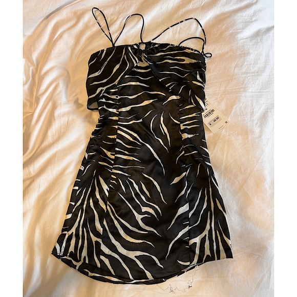 Zara | Dresses | Zara Zebra Print Mini Streappy Bodycon Black And White ...